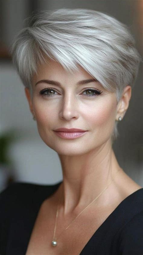 Best Short Haircuts For Women Over 60 With Curly Hair Artofit