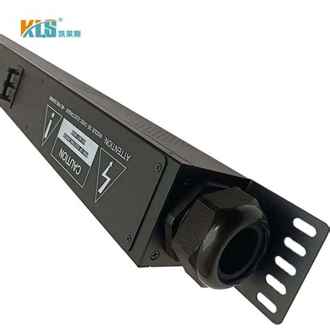 intelligent monitored smart pdu with remote industrial socket outlet