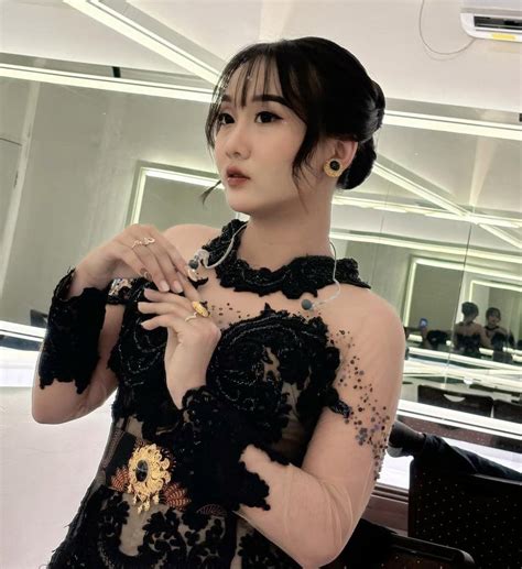 Profil Diva Hani Penyanyi Dangdut Yang Viral Dengan Lagu Koyo Jogja