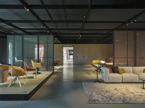 Andreu World Offices And Showroom By Erre Arquitectura And Francesc