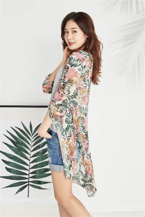 韓國女藝人 成宥利最新代言宣傳照曝光 每日頭條