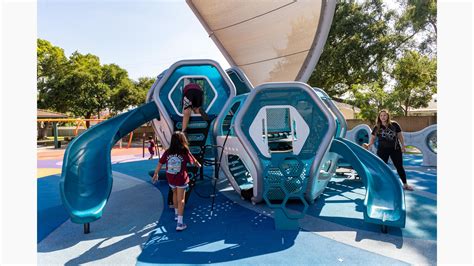 Live Oak Park Space Themed Playground With Skyways® Shade