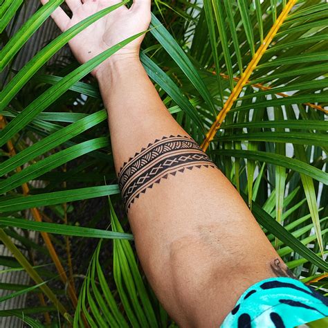 Polynesian Wristband Tattoos