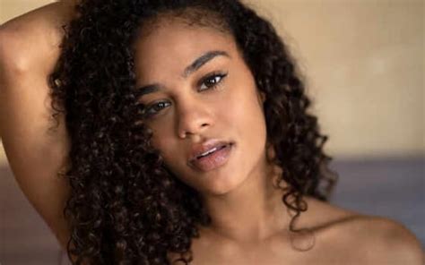 Scarlit Scandal Biography Net Worth Age Height Weight Body