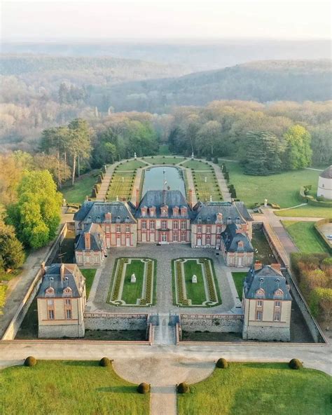 Château De Breteuil In Vallée De La Chevreuse 35 Km From Pa