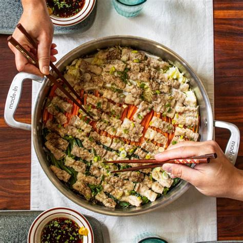 Daepae Samgyeopsal Yachae Jjim 대패삼겹살야채찜 Steamed Thin Pork Belly With