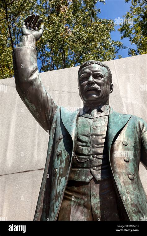 Theodore Roosevelt Statue Memorial Roosevelt Island Washington Dc Stock