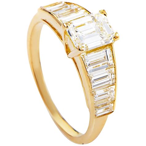 Van Cleef And Arpels Diamond Gold Engagement Ring For Sale At 1stdibs
