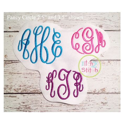 Fancy Circle Monogram Small Size