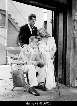 Humphrey Bogart And Lizabeth Scott In Dead Reckoning 1947 Director John