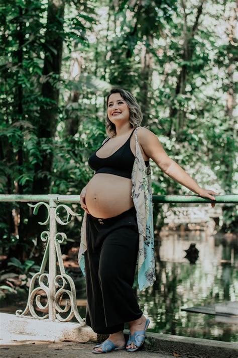 Older Pregnant Woman Photos Download The Best Free Older Pregnant