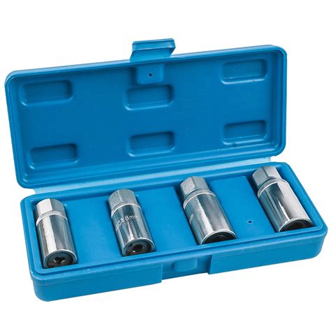 4 Pieces Stud Extractor Set Broken Stud Removal Socket Metric Stud