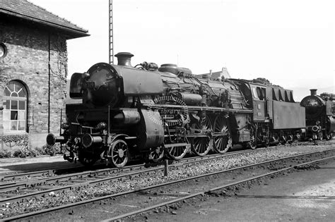 The Transport Library Db Deutsche Bundesbahn Steam Locomotive Class The Transport Library Db Deutsche Bundesbahn Steam Locomotive Class