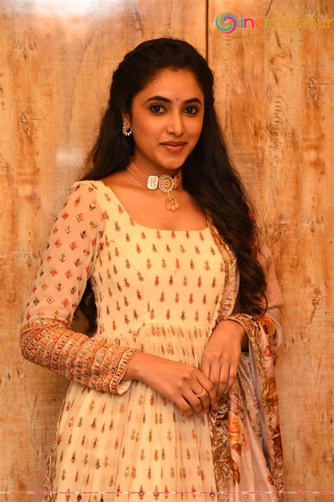 Priyanka Arul Mohan Actress Photoimagepics And Stills 502811