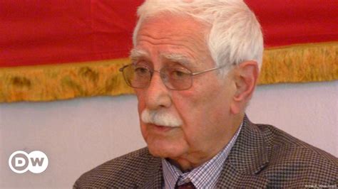 دایی جان ناپلئون در پایگاه ناتو • گفت‌وگو با ایرج پزشکزاد Dw ۱۳۹۳۶۲۷