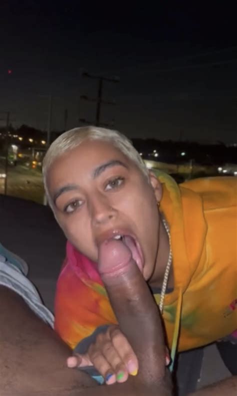 Lightskin Gives Deepthroat Blowjob