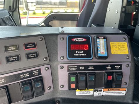 2012 Pierce Puc 75 Quint • Texas Fire Trucks