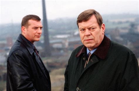 No One Can Replace Warren Clarke Dalziel And Pascoe Fans Fear Reboot