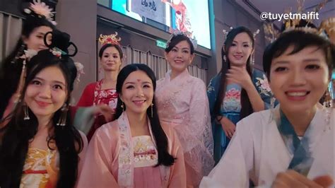 Model Pose Behide The Scene Bys Bysacademy Beyourstyle Fashion