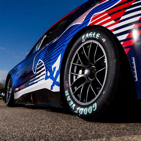 Ford Shows Mustang Mach E Nascar Prototype And Teases Electric Pikes