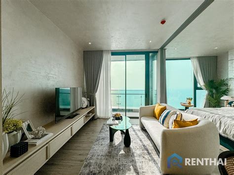 Condo 1 Beds 45 Sqm For Sale At Arom Wongamat Rt03035 Renthai