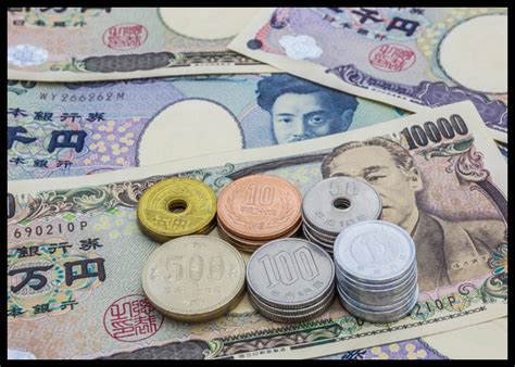 Yen Rises Amid Strong Japan Gdp Data