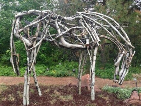 Pin By Sophie Simpson On Tree Art Sculptures Australian Art Denver Botanic Gardens Wood