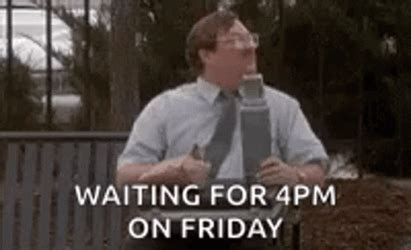 Milton Office Space Waiting For 4pm Friday Meme 
