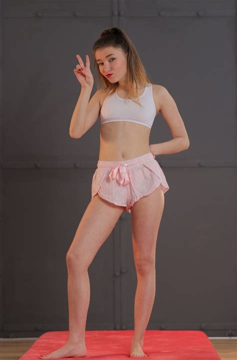 Teen Starlet Studio Page 4 V2ph