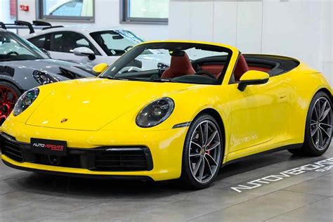 2021 Porsche 911 Yellow Automatic 7 Speed Left Hand Drive In Italy
