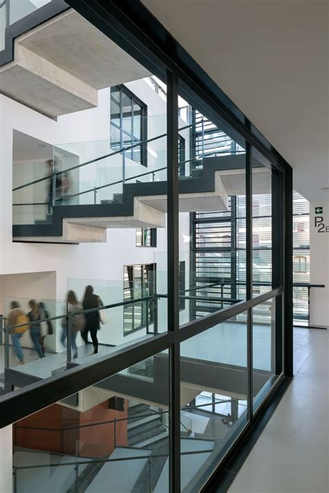 34 Ideas De Edificios Interesantes Edificios Centros De Arte Disenos De Unas