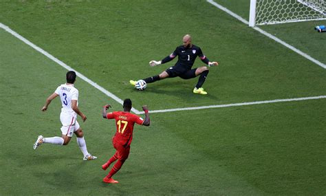 Us Goalie Tim Howards Heroic Effort In The World Cup Time
