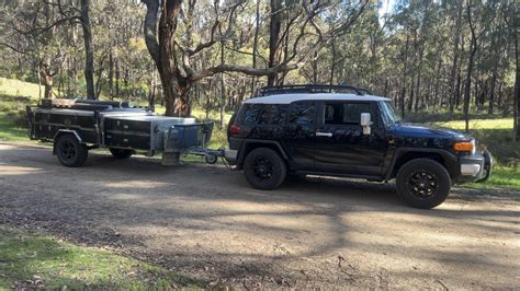 Fj Cruisers Australia My Fj Struggles A Little With Towing A Camper