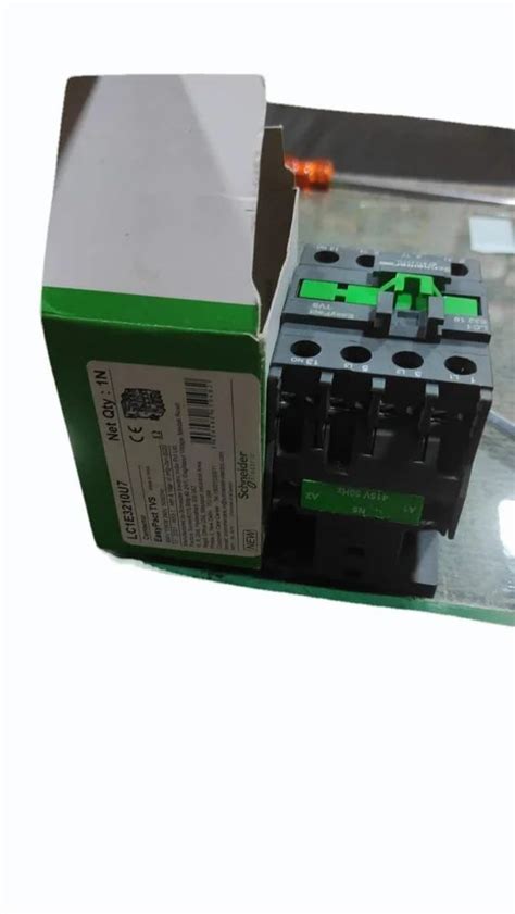 3 Pole Referbished 32 Amp Contactor Schneider At ₹ 600 In New Delhi