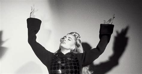 Pin By Thin Blue Line 🇦🇺👮‍♀️ On Adele ⚜ Adele Wallpaper Adele Adele