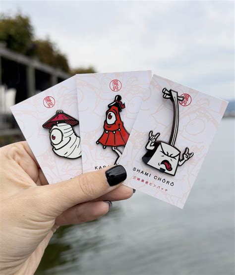 Tsukumogami Pins Makaii Collection
