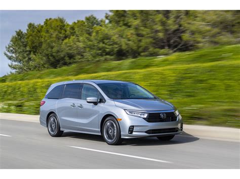 Honda Odyssey 2024 Silver