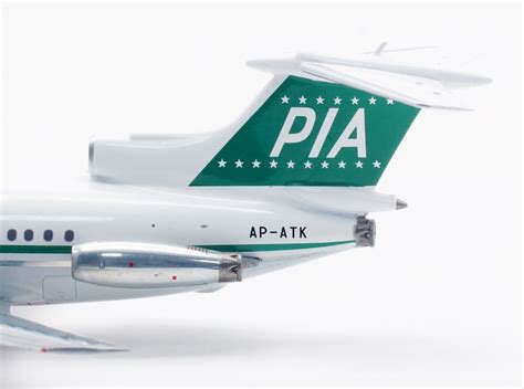 Inflight 200 If121epk0723p Hawker Siddeley Hs121 Trident 1e Pia P