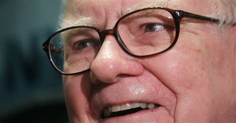 Warren Buffett Challenges Rupert Murdoch To Release Tax Returns Cbs News