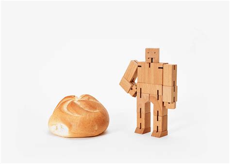 Cubebot Small Natural Golden Age Design