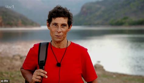 Im A Celebritys Phil Tufnell Shades Co Stars Myleene Klass And Fatima