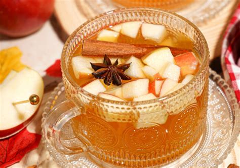 7 Show Stopping Fireball Cocktails For Fall And Winter The Sassy Cocktail