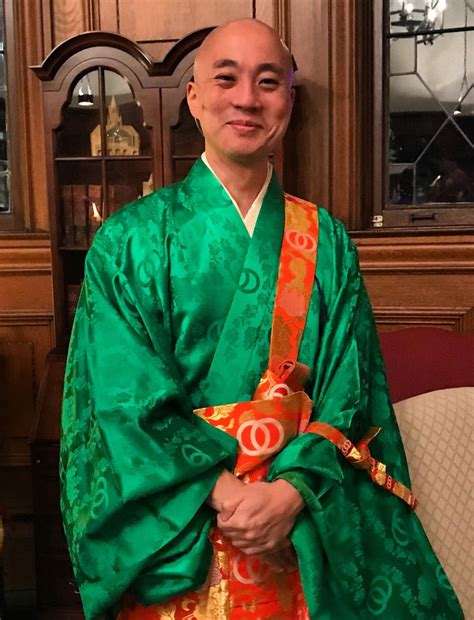 Shomyo Monk Before Performance Daihannya Tendon E