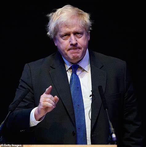 Simon Walters Keir Starmer May Be Key To Slaying The Spartans In The Erg Daily Mail Online