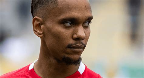 Officiellt Seth Kanteh Hellberg Lämnar Brage Superettan Fotbollskanalen