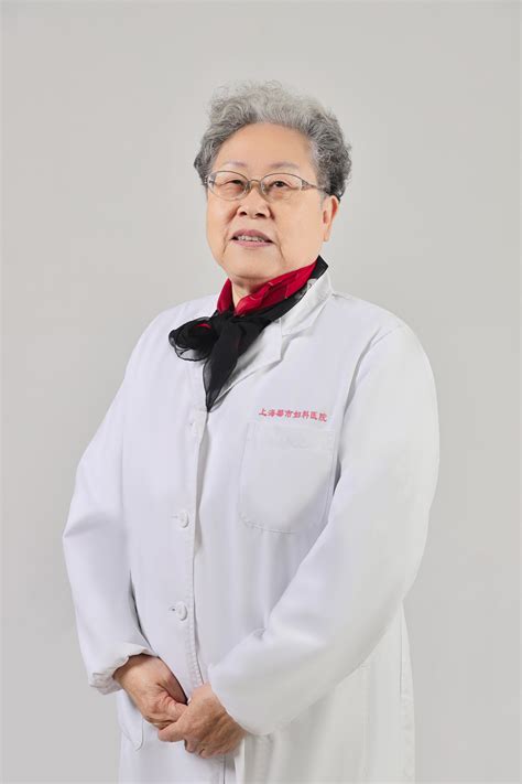 专家阵容 专家团 医疗人像拍摄 摄影教学 彭伟 Design