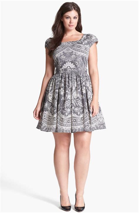 Petite Plus Size Outfits 5 Top2