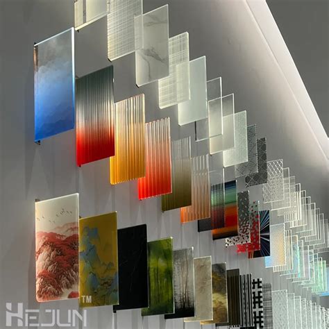 Custom Pictures Patterns Printed On Tempered Glass Digital Printing