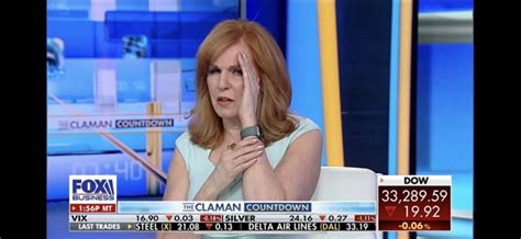 Liz Claman Rcelebswithbigtits