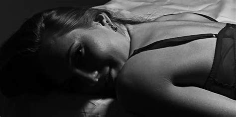 How Using Safe Words Helped Me Reclaim My Sexuality After Trauma